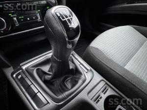 Sarkans Skoda SuperB 2008 Daugavpils, ar dzinēja tilpumu 2.00 L un nobraukumu 0 tūkst. km par 3450 €, foto 22 vietnē AUTOMOTO.COM.LV