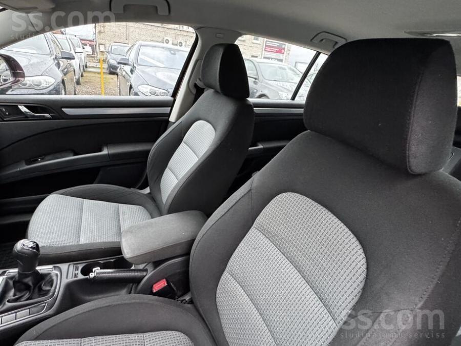 Sarkans Skoda SuperB 2008 Daugavpils, ar dzinēja tilpumu 2.00 L un nobraukumu 0 tūkst. km par 3450 €, foto 27 vietnē AUTOMOTO.COM.LV
