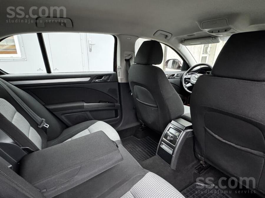 Sarkans Skoda SuperB 2008 Daugavpils, ar dzinēja tilpumu 2.00 L un nobraukumu 0 tūkst. km par 3450 €, foto 29 vietnē AUTOMOTO.COM.LV