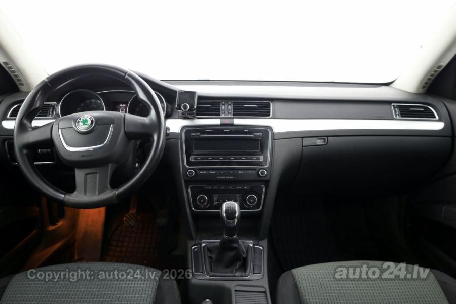 Sarkans Skoda SuperB 2009 Tallina, ar dzinēja tilpumu 2.00 L un nobraukumu 288 tūkst. km par 1699 €, foto 6 vietnē AUTOMOTO.COM.LV