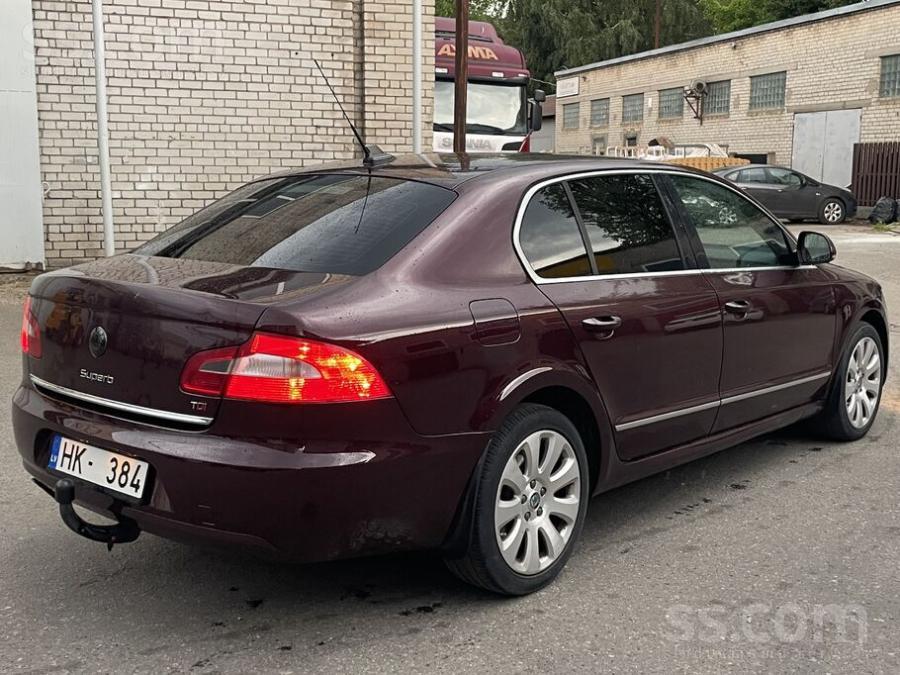 Sarkans Skoda SuperB 2009 Rīga, ar dzinēja tilpumu 2.00 L un nobraukumu 0 tūkst. km par 5000 €, foto 4 vietnē AUTOMOTO.COM.LV