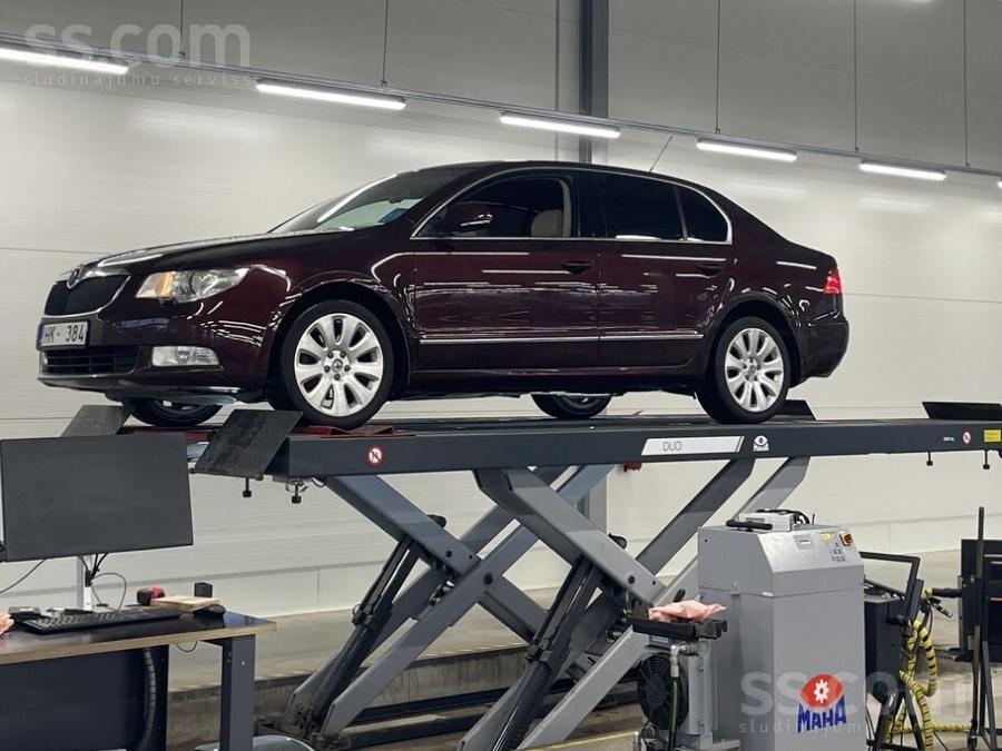 Sarkans Skoda SuperB 2009 Rīga, ar dzinēja tilpumu 2.00 L un nobraukumu 0 tūkst. km par 5000 €, foto 5 vietnē AUTOMOTO.COM.LV
