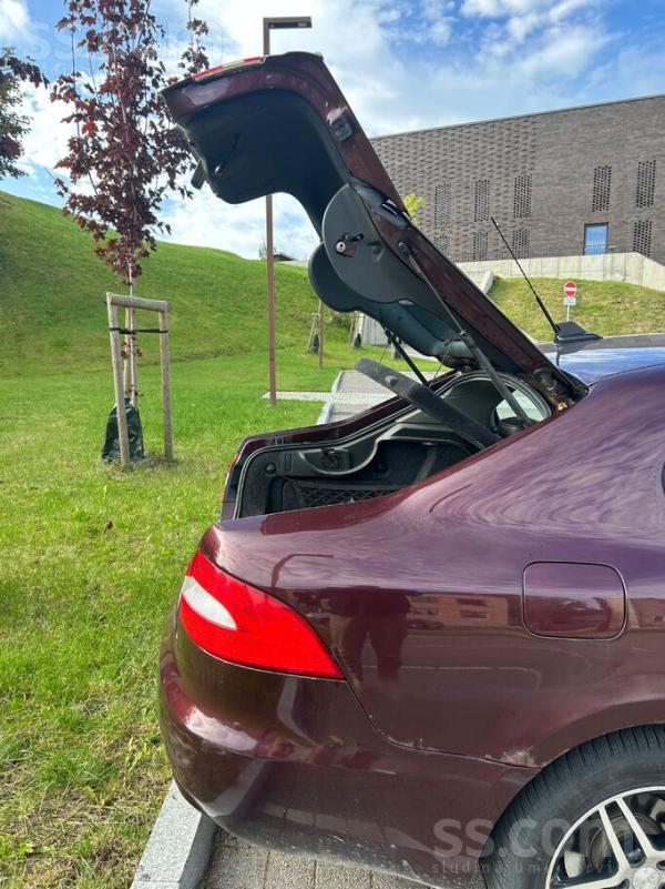 Sarkans Skoda SuperB 2010 Rēzekne, ar dzinēja tilpumu 2.00 L un nobraukumu 345 tūkst. km par 2500 €, foto 6 vietnē AUTOMOTO.COM.LV