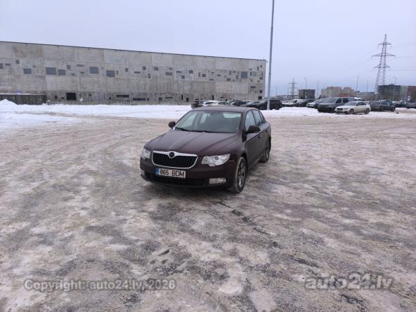 Sarkans Skoda SuperB 2011 Tallina, ar dzinēja tilpumu 1.80 L un nobraukumu 123 tūkst. km par 3500 €, foto 2 vietnē AUTOMOTO.COM.LV