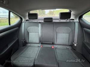 Red Skoda SuperB 2016 in Tallinn, with an engine capacity of 1.40 L and mileage of 146 thousand km for 12500 €, photo 10 on AUTOMOTO.COM.LV