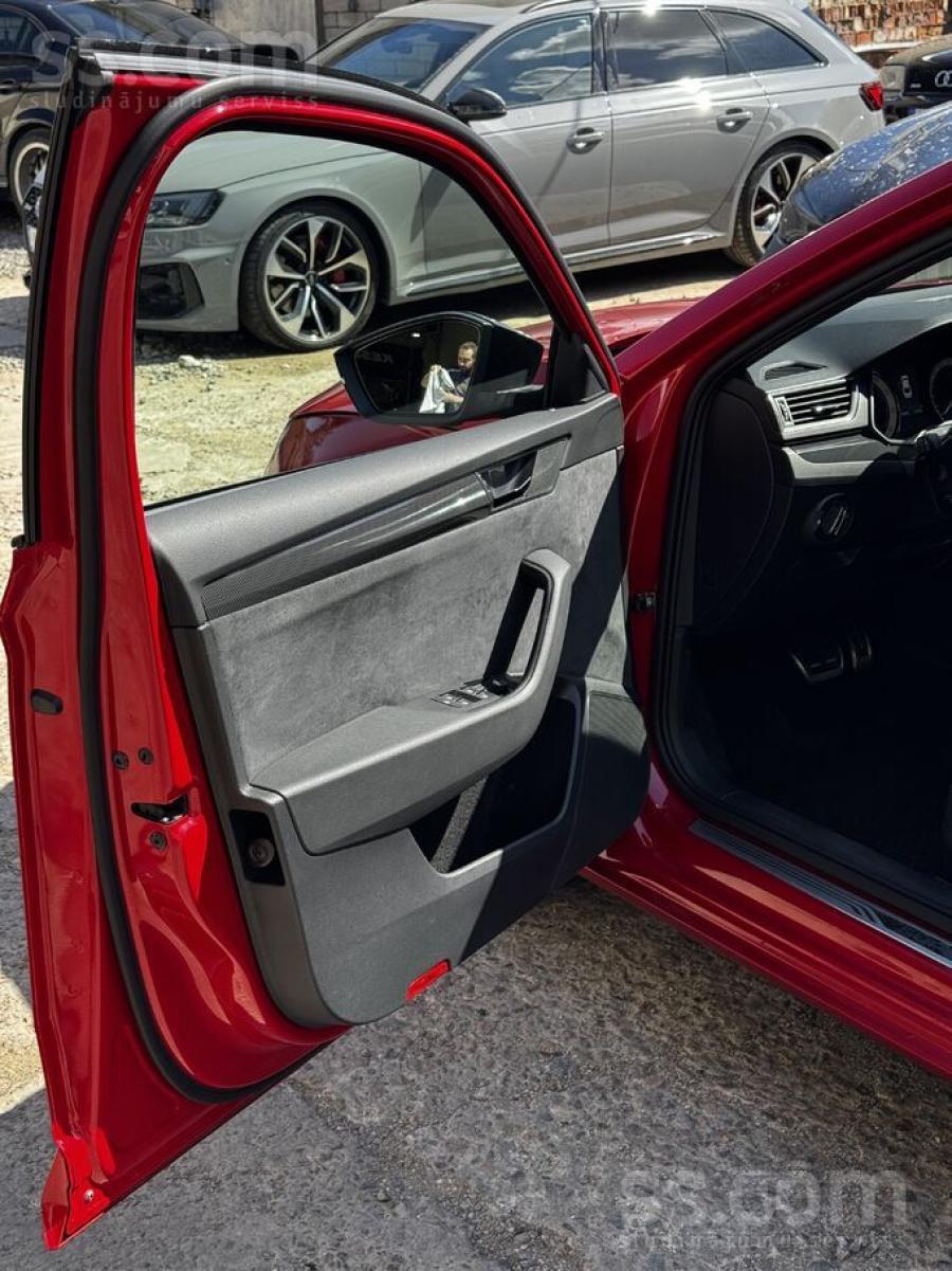Red Skoda SuperB 2018 in Riga, with an engine capacity of 2.00 L and mileage of 115 thousand km for 21000 €, photo 4 on AUTOMOTO.COM.LV