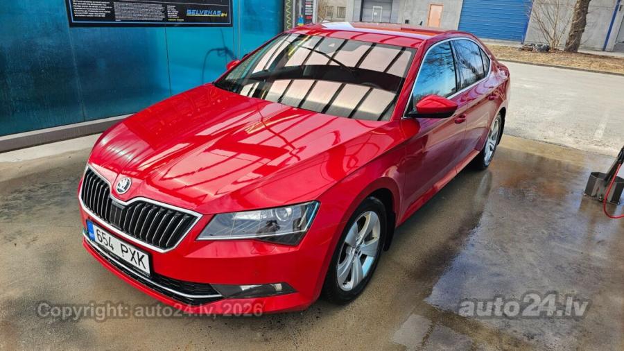 Red Skoda SuperB 2019 in Tallinn, with an engine capacity of 2.00 L and mileage of 100 thousand km for 18500 €, photo 1 on AUTOMOTO.COM.LV