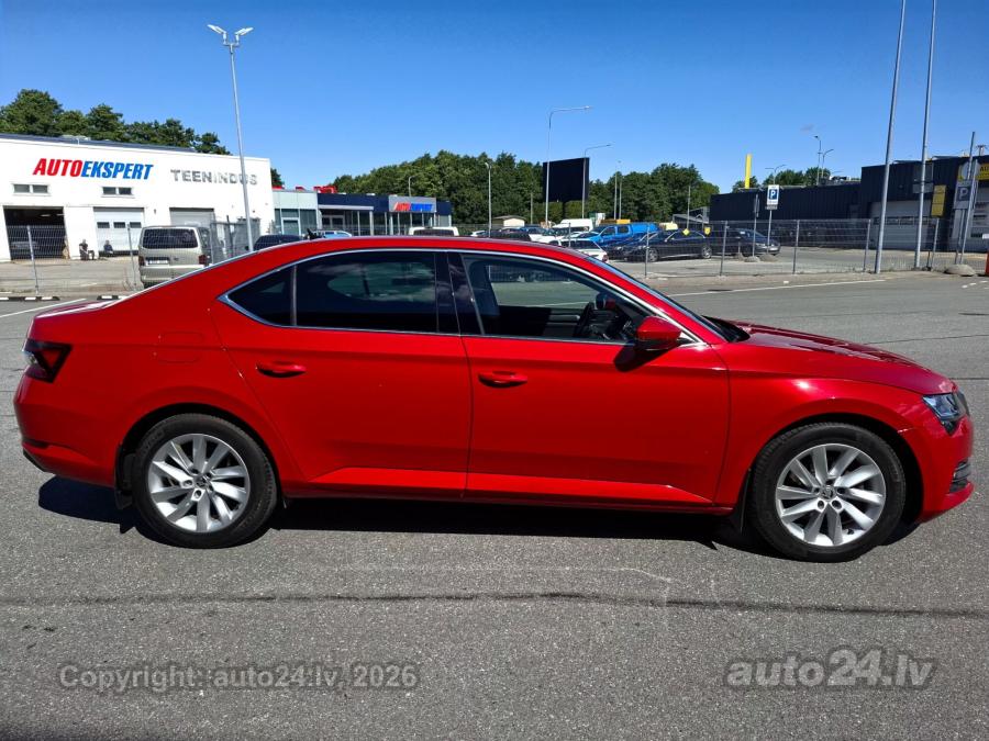 Red Skoda SuperB 2021 in Tallinn, with an engine capacity of 2.00 L and mileage of 134 thousand km for 21500 €, photo 7 on AUTOMOTO.COM.LV