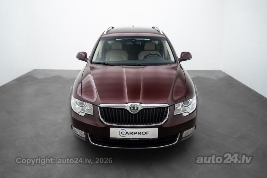 Sarkans Skoda SuperB 2010 Tallina, ar dzinēja tilpumu 2.00 L un nobraukumu 307 tūkst. km par 6999 €, foto 3 vietnē AUTOMOTO.COM.LV