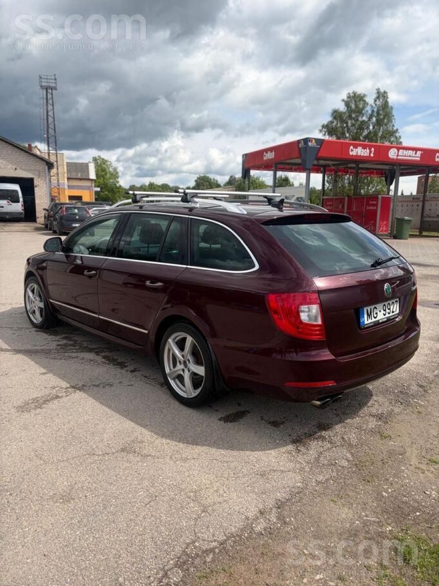 Sarkans Skoda SuperB 2013 Preiļi, ar dzinēja tilpumu 2.00 L un nobraukumu 326 tūkst. km par 5300 €, foto 4 vietnē AUTOMOTO.COM.LV