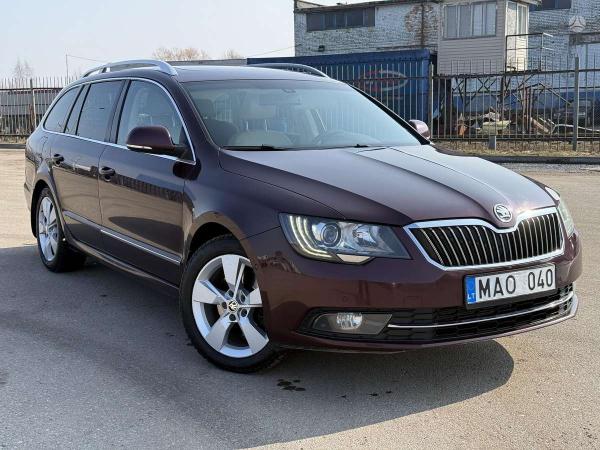 Red Skoda SuperB 2013 in Marijampole, with an engine capacity of 1.97 L and mileage of 250 thousand km for 5300 €, photo 2 on AUTOMOTO.COM.LV