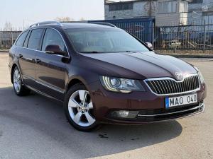 Red Skoda SuperB 2013 in Marijampole, with an engine capacity of 1.97 L and mileage of 250 thousand km for 5300 €, photo 3 on AUTOMOTO.COM.LV