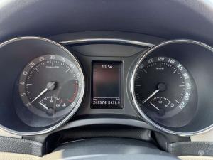Red Skoda SuperB 2013 in Marijampole, with an engine capacity of 1.97 L and mileage of 250 thousand km for 5300 €, photo 16 on AUTOMOTO.COM.LV