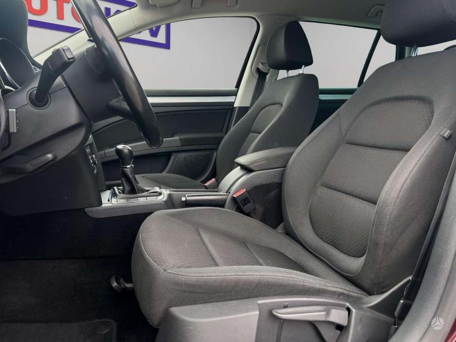Sarkans Skoda SuperB 2014 Kauņa, ar dzinēja tilpumu 1.60 L un nobraukumu 284 tūkst. km par 7799 €, foto 15 vietnē AUTOMOTO.COM.LV