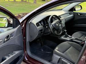 Sarkans Skoda SuperB 2014 Raseiniai, ar dzinēja tilpumu 1.97 L un nobraukumu 285 tūkst. km par 3450 €, foto 10 vietnē AUTOMOTO.COM.LV
