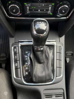 Sarkans Skoda SuperB 2014 Raseiniai, ar dzinēja tilpumu 1.97 L un nobraukumu 285 tūkst. km par 3450 €, foto 23 vietnē AUTOMOTO.COM.LV