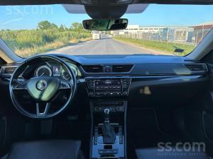 Red Skoda SuperB 2016 in Riga, with an engine capacity of 2.00 L and mileage of 168 thousand km for 17950 €, photo 9 on AUTOMOTO.COM.LV