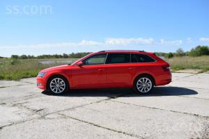 Red Skoda SuperB 2019 in Ventspils, with an engine capacity of 2.00 L and mileage of 90 thousand km for 17500 €, photo 7 on AUTOMOTO.COM.LV