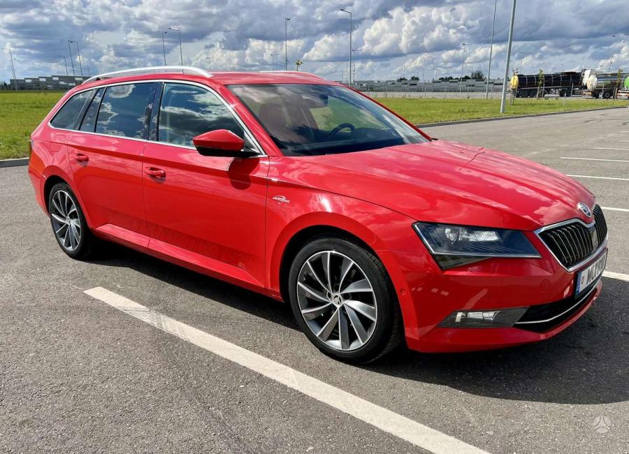 Red Skoda SuperB 2019 in Marijampole, with an engine capacity of 2.00 L and mileage of 175 thousand km for 17800 €, photo 8 on AUTOMOTO.COM.LV