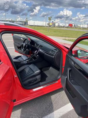 Red Skoda SuperB 2019 in Marijampole, with an engine capacity of 2.00 L and mileage of 175 thousand km for 17800 €, photo 22 on AUTOMOTO.COM.LV