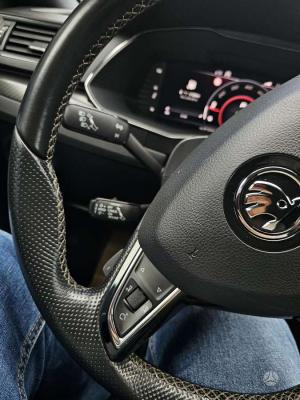 Sarkans Skoda SuperB 2020 Utena, ar dzinēja tilpumu 1.97 L un nobraukumu 193 tūkst. km par 16950 €, foto 37 vietnē AUTOMOTO.COM.LV