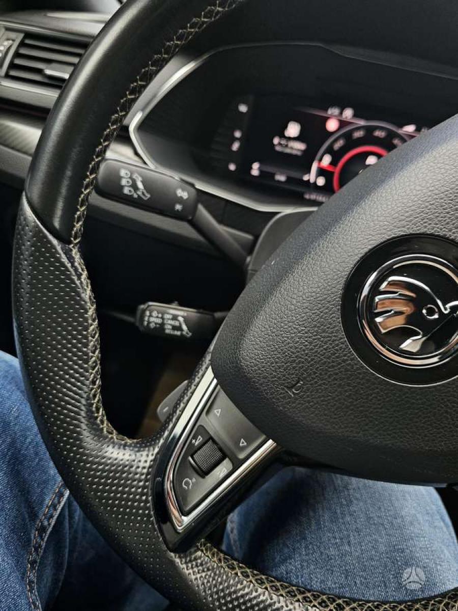 Sarkans Skoda SuperB 2020 Utena, ar dzinēja tilpumu 1.97 L un nobraukumu 193 tūkst. km par 16950 €, foto 37 vietnē AUTOMOTO.COM.LV