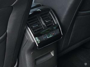Sarkans Skoda SuperB 2020 Utena, ar dzinēja tilpumu 1.97 L un nobraukumu 193 tūkst. km par 16950 €, foto 42 vietnē AUTOMOTO.COM.LV