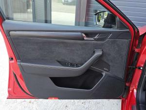 Sarkans Skoda SuperB 2020 Utena, ar dzinēja tilpumu 1.97 L un nobraukumu 193 tūkst. km par 16950 €, foto 45 vietnē AUTOMOTO.COM.LV