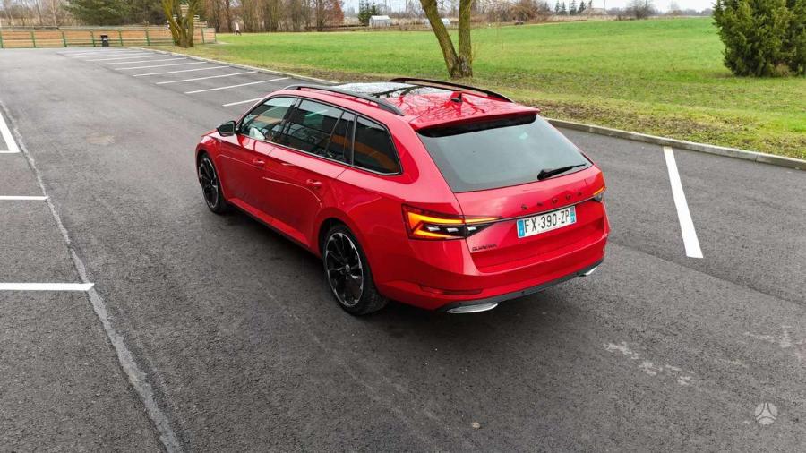 Red Skoda SuperB 2021 in Pasvalys, with an engine capacity of 1.97 L and mileage of 354 thousand km for 18700 €, photo 4 on AUTOMOTO.COM.LV