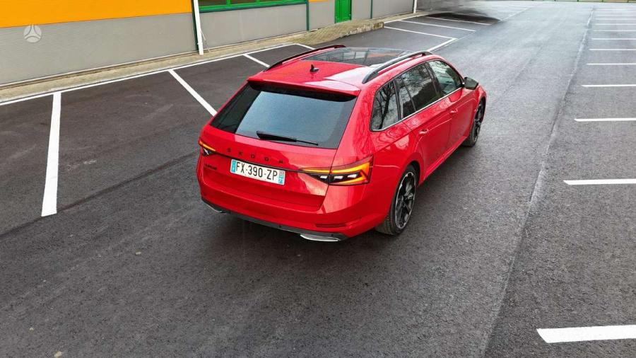 Red Skoda SuperB 2021 in Pasvalys, with an engine capacity of 1.97 L and mileage of 354 thousand km for 18700 €, photo 14 on AUTOMOTO.COM.LV