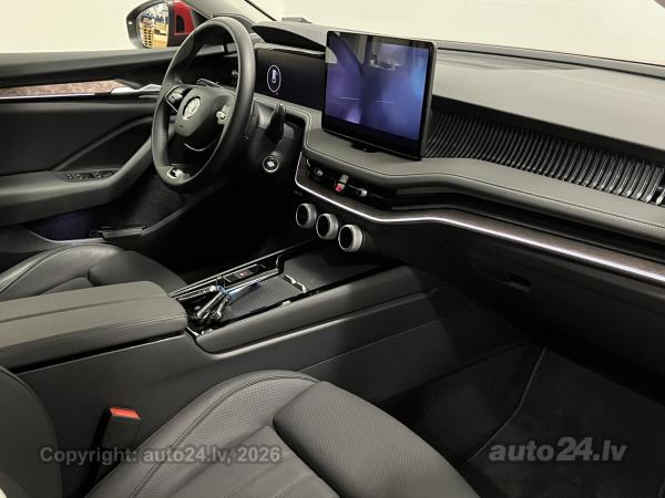 Sarkans Skoda SuperB 2025 Tallina, ar dzinēja tilpumu 2.00 L un nobraukumu 13 tūkst. km par 43900 €, foto 3 vietnē AUTOMOTO.COM.LV