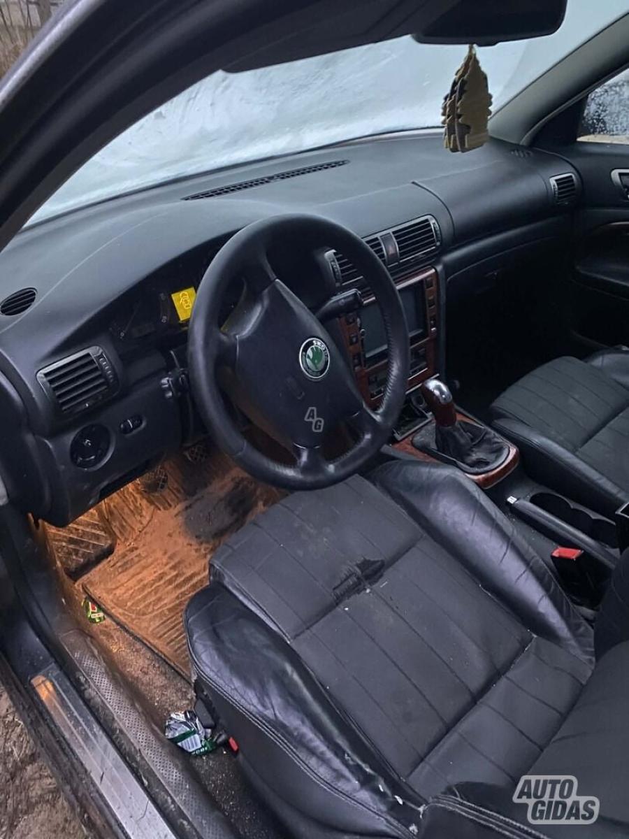 Skoda SuperB 2002 Kauņa, ar dzinēja tilpumu 1.90 L un nobraukumu 300 tūkst. km par 700 €, foto 4 vietnē AUTOMOTO.COM.LV