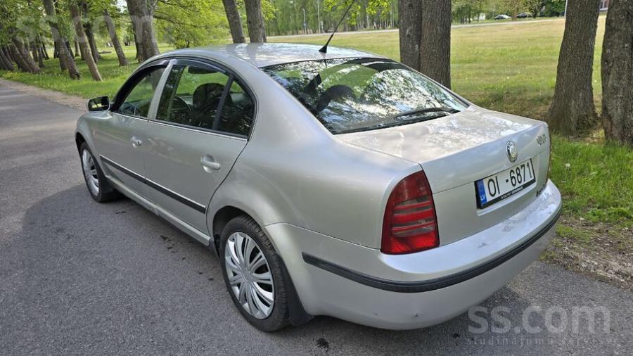 Skoda SuperB 2002 Liepāja, ar dzinēja tilpumu 1.90 L un nobraukumu 361 tūkst. km par 1000 €, foto 6 vietnē AUTOMOTO.COM.LV