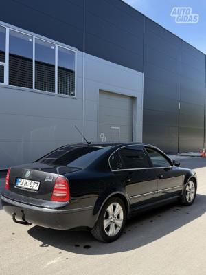 Skoda SuperB 2003 Alīta, ar dzinēja tilpumu 1.90 L un nobraukumu 400 tūkst. km par 1700 €, foto 4 vietnē AUTOMOTO.COM.LV