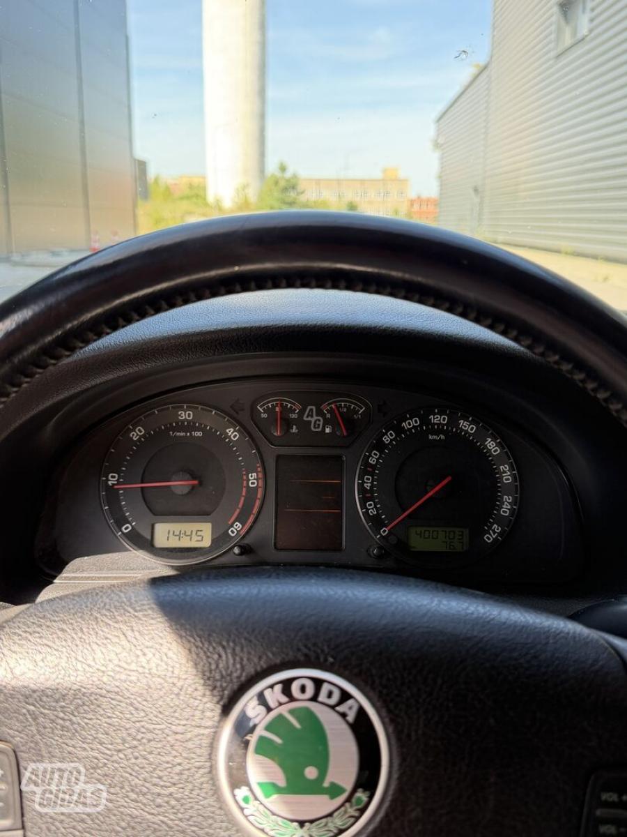 Skoda SuperB 2003 Alīta, ar dzinēja tilpumu 1.90 L un nobraukumu 400 tūkst. km par 1700 €, foto 17 vietnē AUTOMOTO.COM.LV