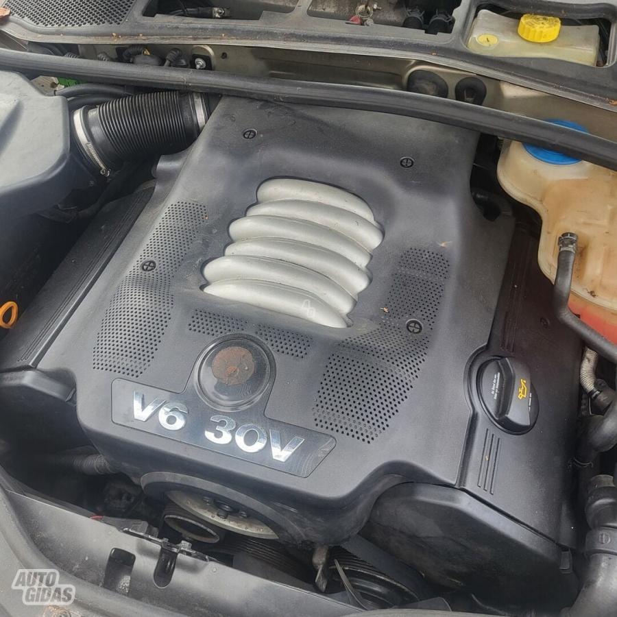 Skoda SuperB 2003 in Kaunas, with an engine capacity of 2.80 L and mileage of 200 thousand km for 1500 €, photo 1 on AUTOMOTO.COM.LV