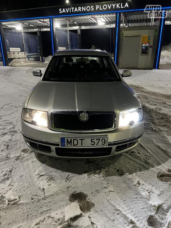 Skoda SuperB 2004 in Vilnius, with an engine capacity of 2.50 L and mileage of 326 thousand km for 650 €, photo 2 on AUTOMOTO.COM.LV
