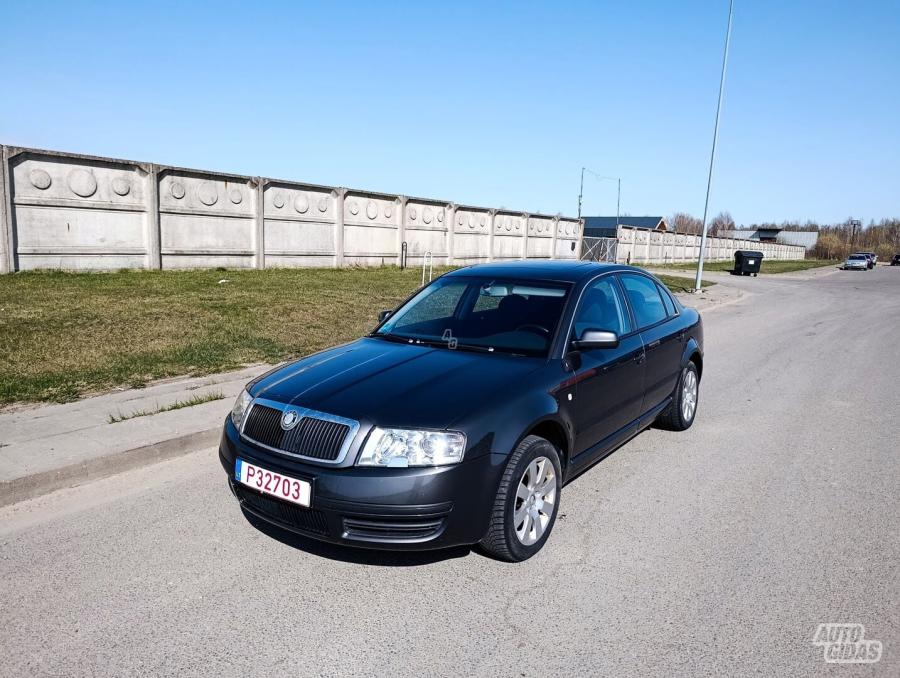 Skoda SuperB 2004 in Panevezys, with an engine capacity of 2.50 L and mileage of 390 thousand km for 750 €, photo 1 on AUTOMOTO.COM.LV