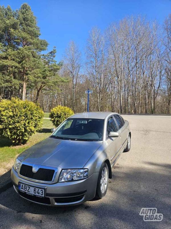 Skoda SuperB 2004 in Vievis, with an engine capacity of 1.90 L and mileage of 285 thousand km for 950 €, photo 3 on AUTOMOTO.COM.LV