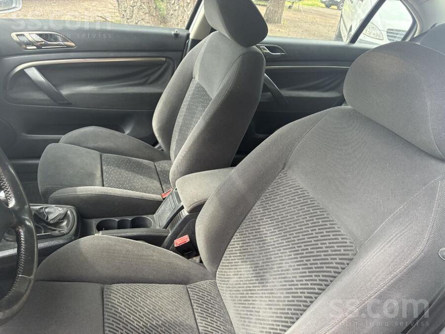 Skoda SuperB 2004 Rīga, ar dzinēja tilpumu 1.80 L un nobraukumu 0 tūkst. km par 2990 €, foto 11 vietnē AUTOMOTO.COM.LV