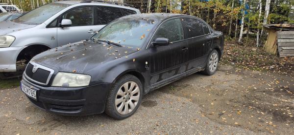 Skoda SuperB 2004 in Vilnius, with an engine capacity of 8.60 L and mileage of 276 thousand km for 550 €, photo 3 on AUTOMOTO.COM.LV