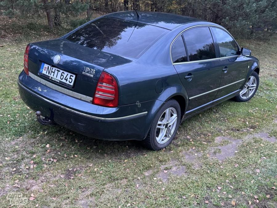 Skoda SuperB 2004 in Moletai, with an engine capacity of 1.90 L and mileage of 533 thousand km for 1300 €, photo 8 on AUTOMOTO.COM.LV