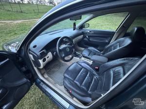 Skoda SuperB 2004 in Moletai, with an engine capacity of 1.90 L and mileage of 533 thousand km for 1300 €, photo 18 on AUTOMOTO.COM.LV