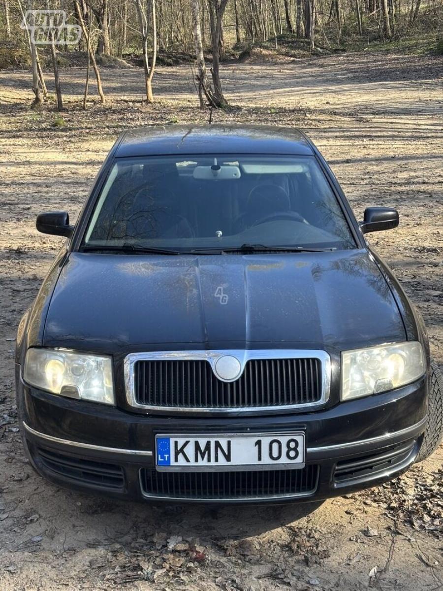 Skoda SuperB 2006 Viļņa, ar dzinēja tilpumu 2.50 L un nobraukumu 380 tūkst. km par 1000 €, foto 14 vietnē AUTOMOTO.COM.LV