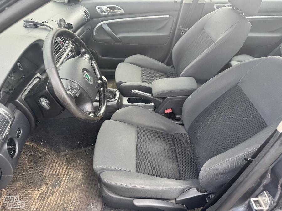 Skoda SuperB 2007 Viļņa, ar dzinēja tilpumu 2.00 L un nobraukumu 247 tūkst. km par 1150 €, foto 13 vietnē AUTOMOTO.COM.LV