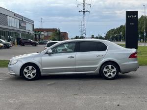 Skoda SuperB 2008 Narva, ar dzinēja tilpumu 2.00 L un nobraukumu 486 tūkst. km par 999 €, foto 5 vietnē AUTOMOTO.COM.LV