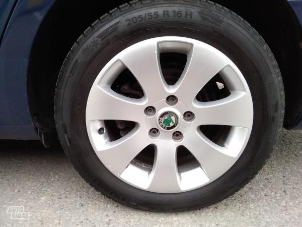 Skoda SuperB 2009 in Jonava, with an engine capacity of 1.40 L and mileage of 335 thousand km for 1900 €, photo 7 on AUTOMOTO.COM.LV