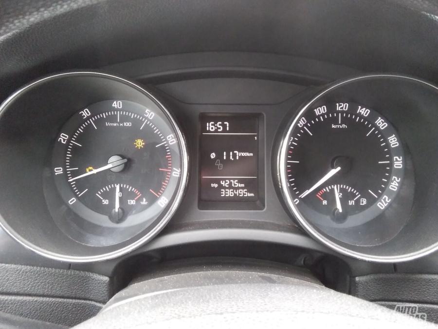 Skoda SuperB 2009 in Jonava, with an engine capacity of 1.40 L and mileage of 335 thousand km for 1900 €, photo 9 on AUTOMOTO.COM.LV