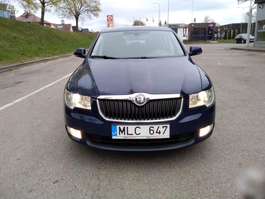 Skoda SuperB 2009 in Jonava, with an engine capacity of 1.40 L and mileage of 335 thousand km for 1900 €, photo 29 on AUTOMOTO.COM.LV
