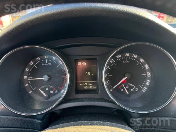 Skoda SuperB 2009 in Riga, with an engine capacity of 1.90 L and mileage of 424 thousand km for 3000 €, photo 7 on AUTOMOTO.COM.LV